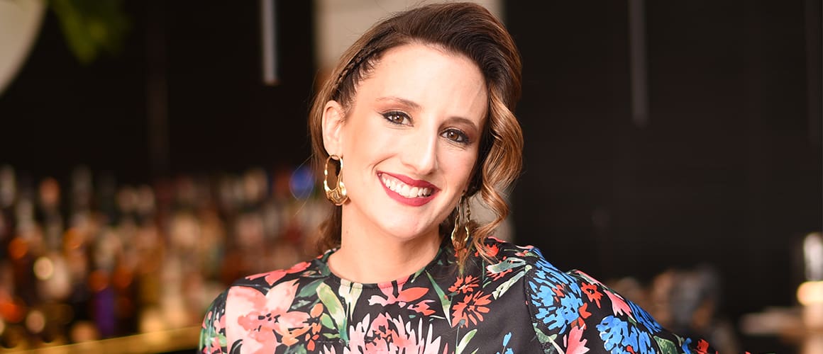 Mimi Nicklin - Çok Satan Yazar