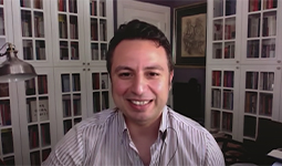 Yalın Alpay | Speaker Agency